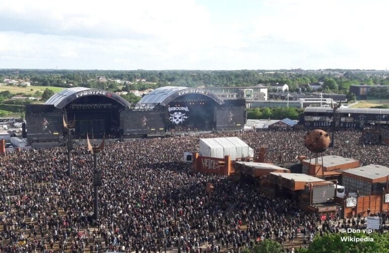 6 AMAZING Heavy Metal Festivals in Europe | TRAVEL 2 CONCERT - Rock and ...